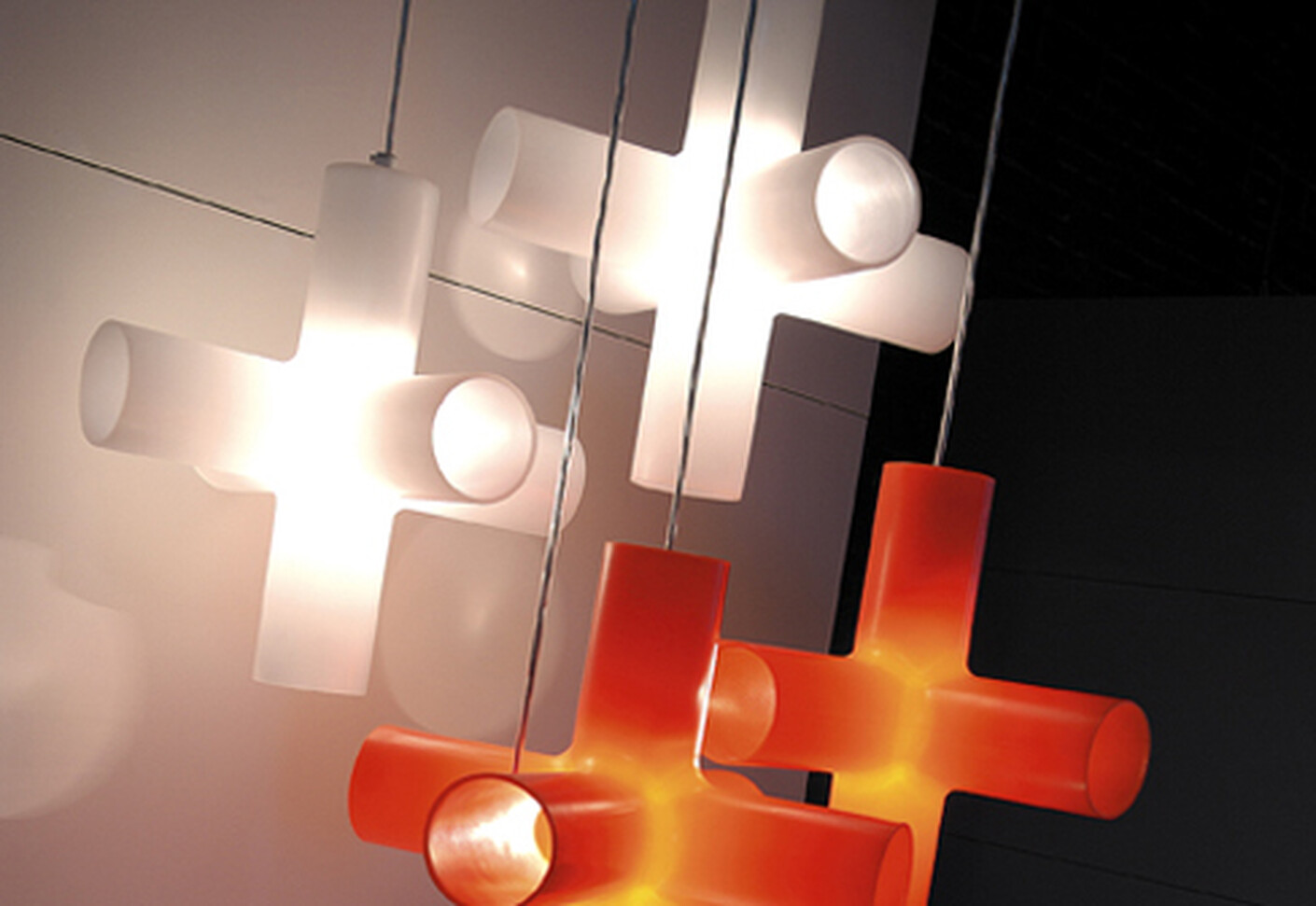 Crosslight S by Dark | STYLEPARK