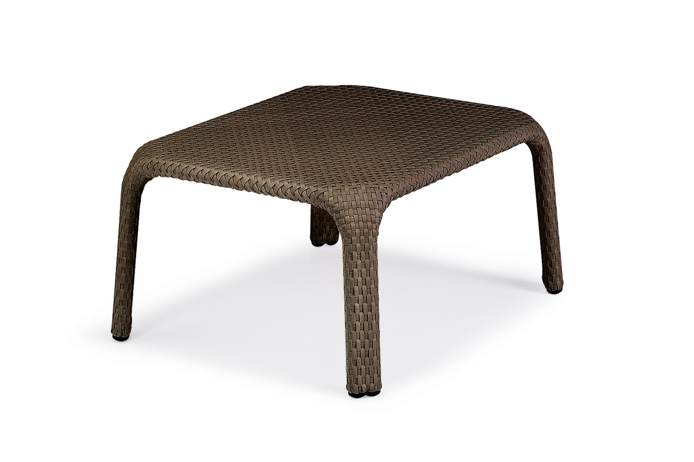 SEASHELL footstool by DEDON | STYLEPARK