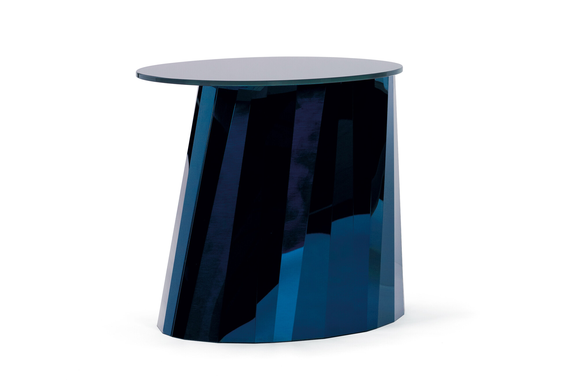 Pli Side Table by ClassiCon | STYLEPARK