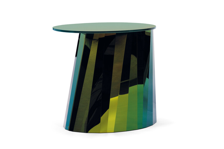 Pli Side Table by ClassiCon | STYLEPARK