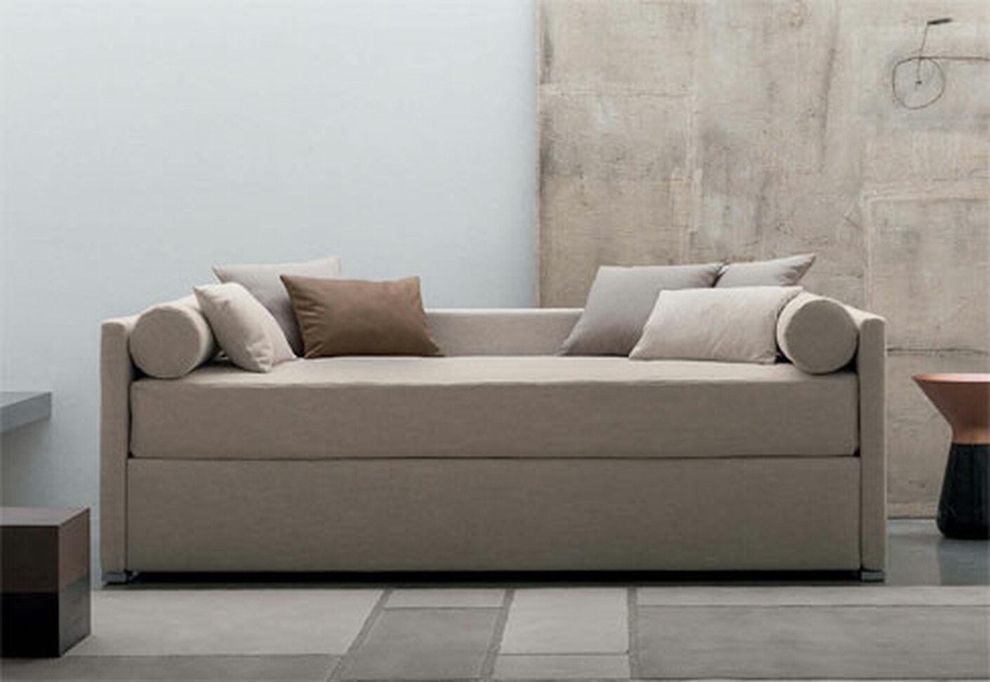 Biss E with backrest by FLOU | STYLEPARK