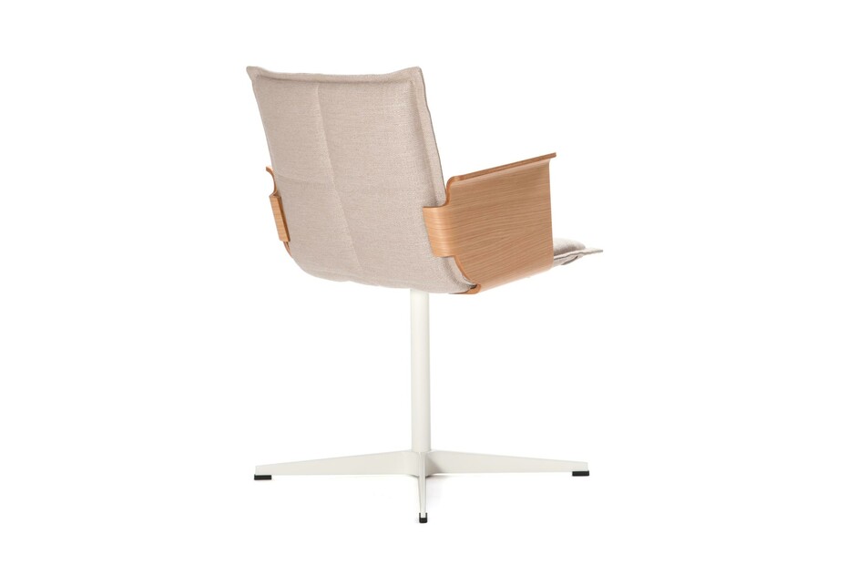 LAB Office chair with armrests by inno | STYLEPARK