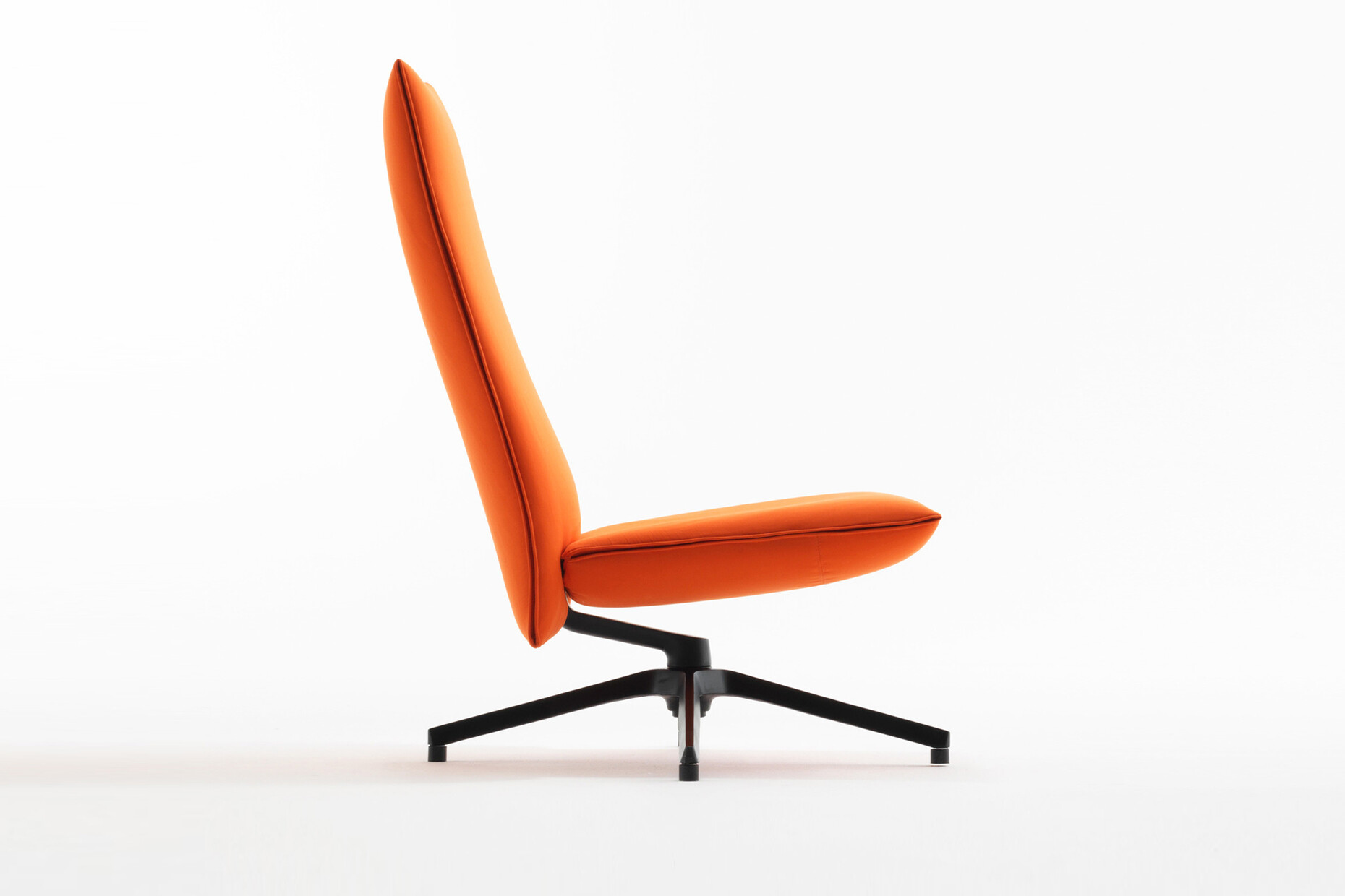 Pilot with high back rest by Knoll | STYLEPARK