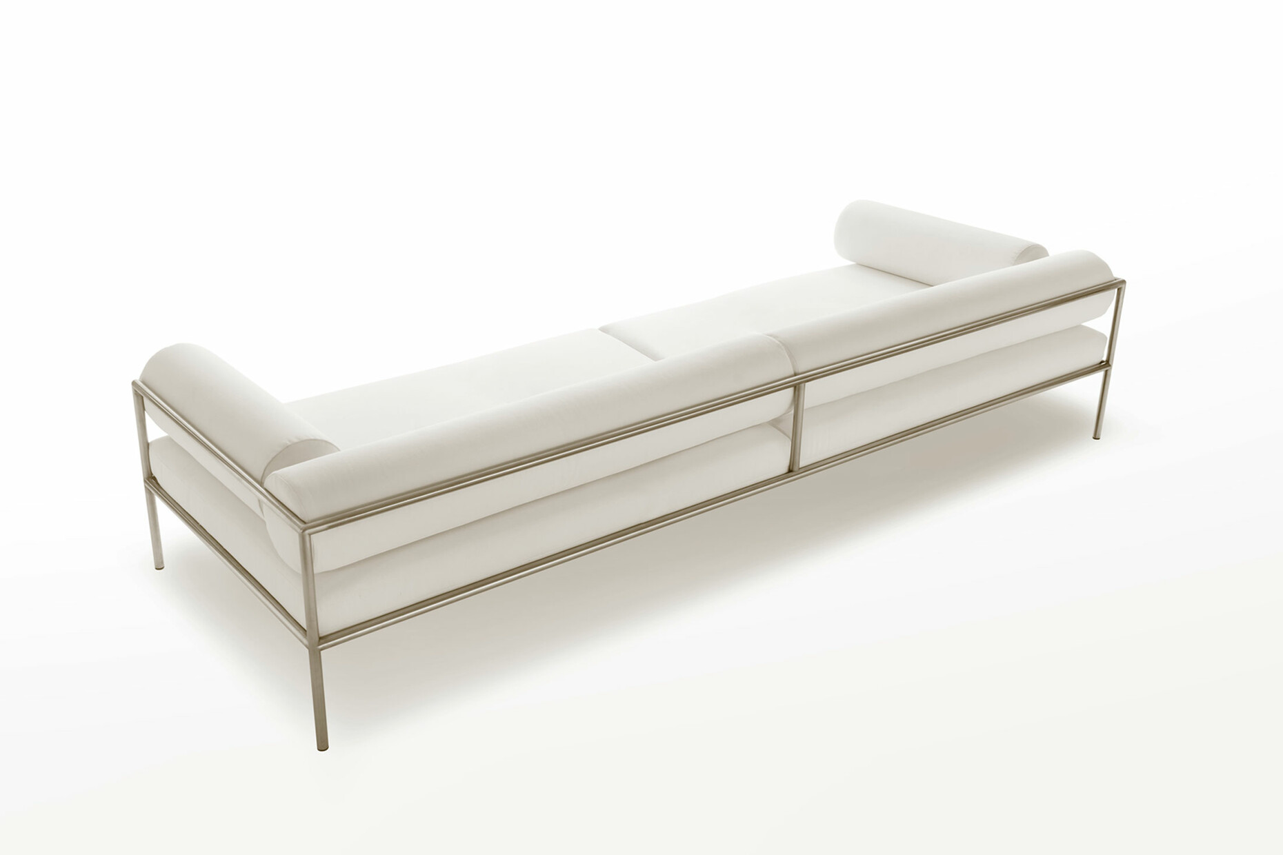 Agra sofa by Living Divani | STYLEPARK