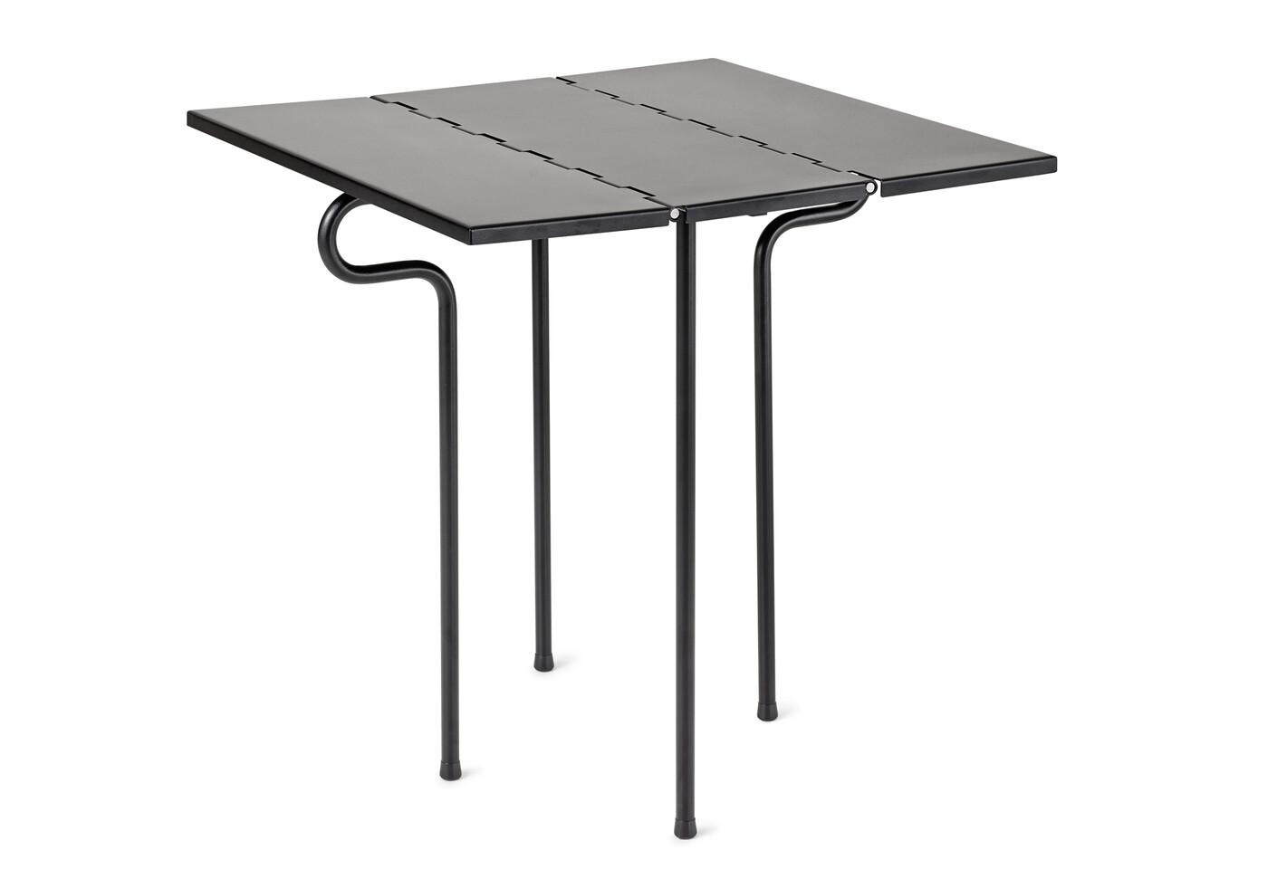 Puck table by Nola | STYLEPARK