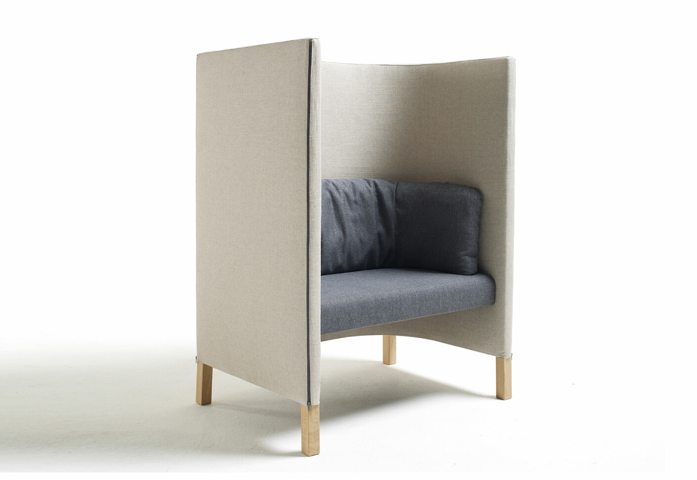 Side by Side Work by Arco | STYLEPARK