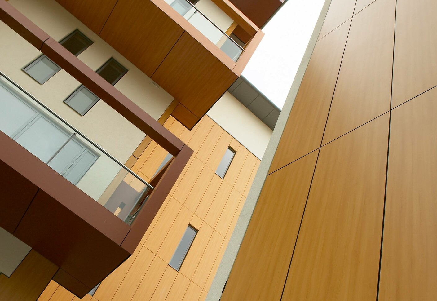 TRESPA® METEON® Wood Decors von Trespa | STYLEPARK