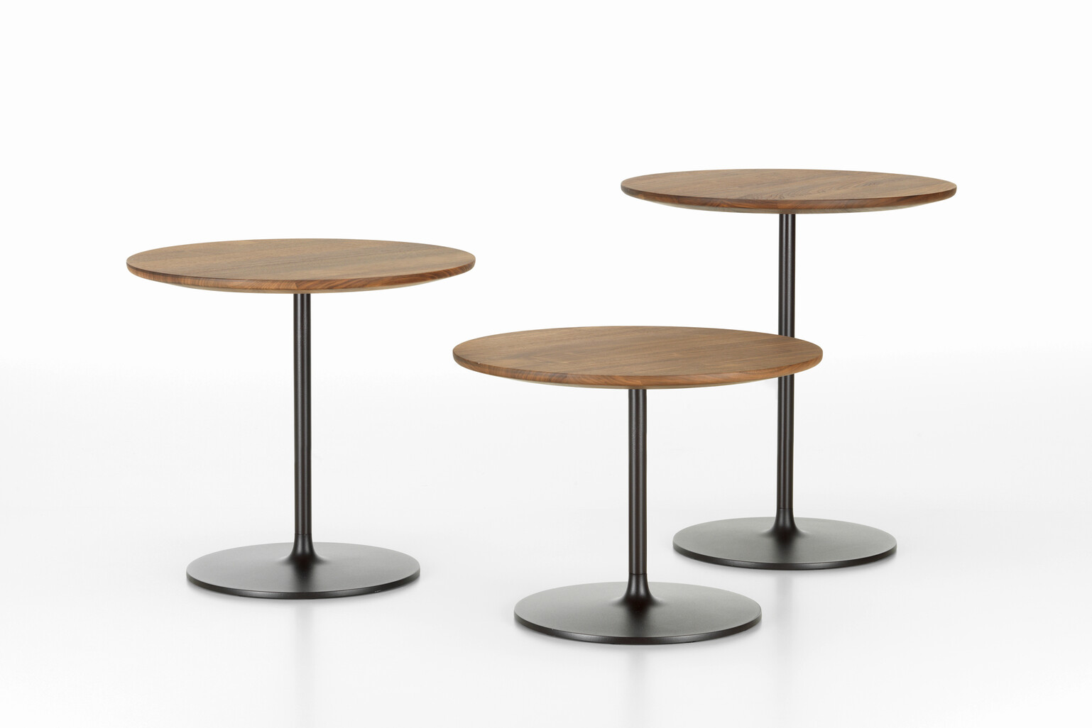 Occasional low tables by Vitra | STYLEPARK