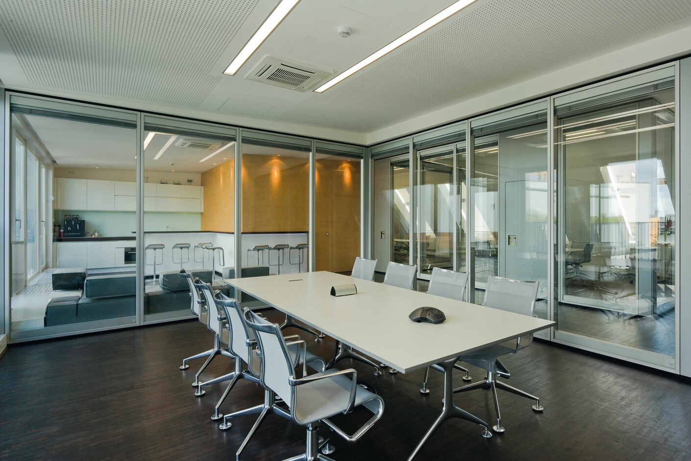 Moveo glass by dormakaba | STYLEPARK