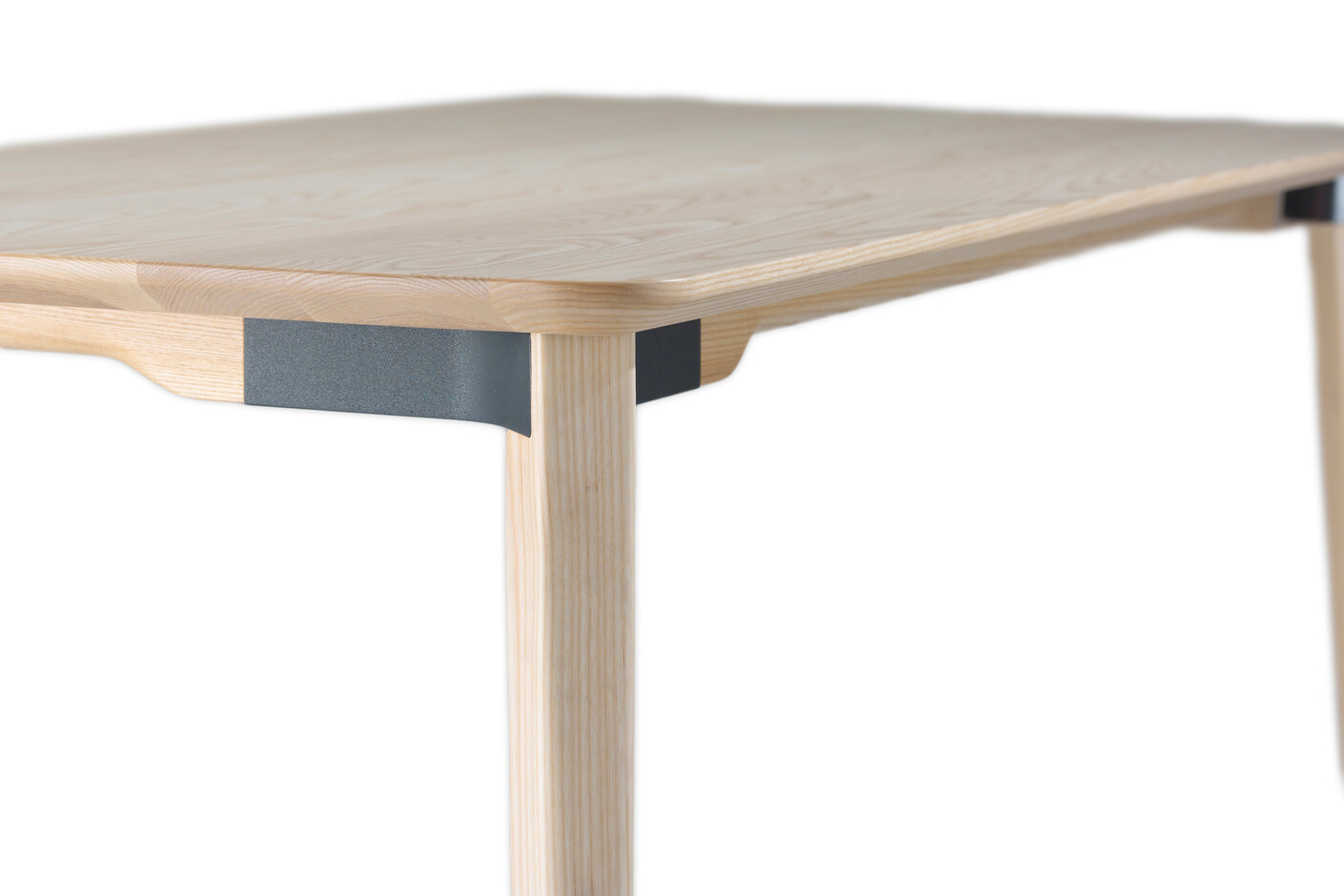 Lancaster Dining table by Emeco | STYLEPARK