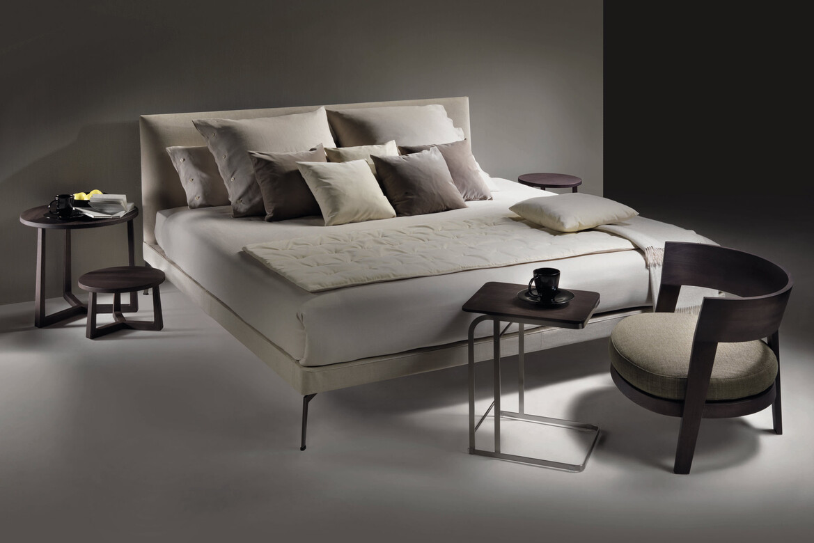 Feel Good bed by Flexform | STYLEPARK