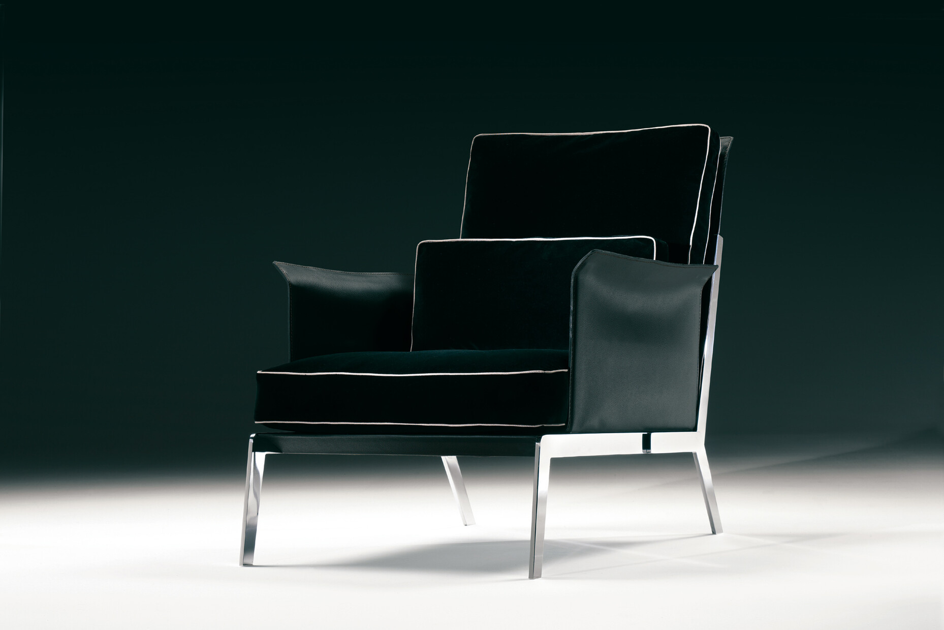 Happy Hour Armchair by Flexform | STYLEPARK