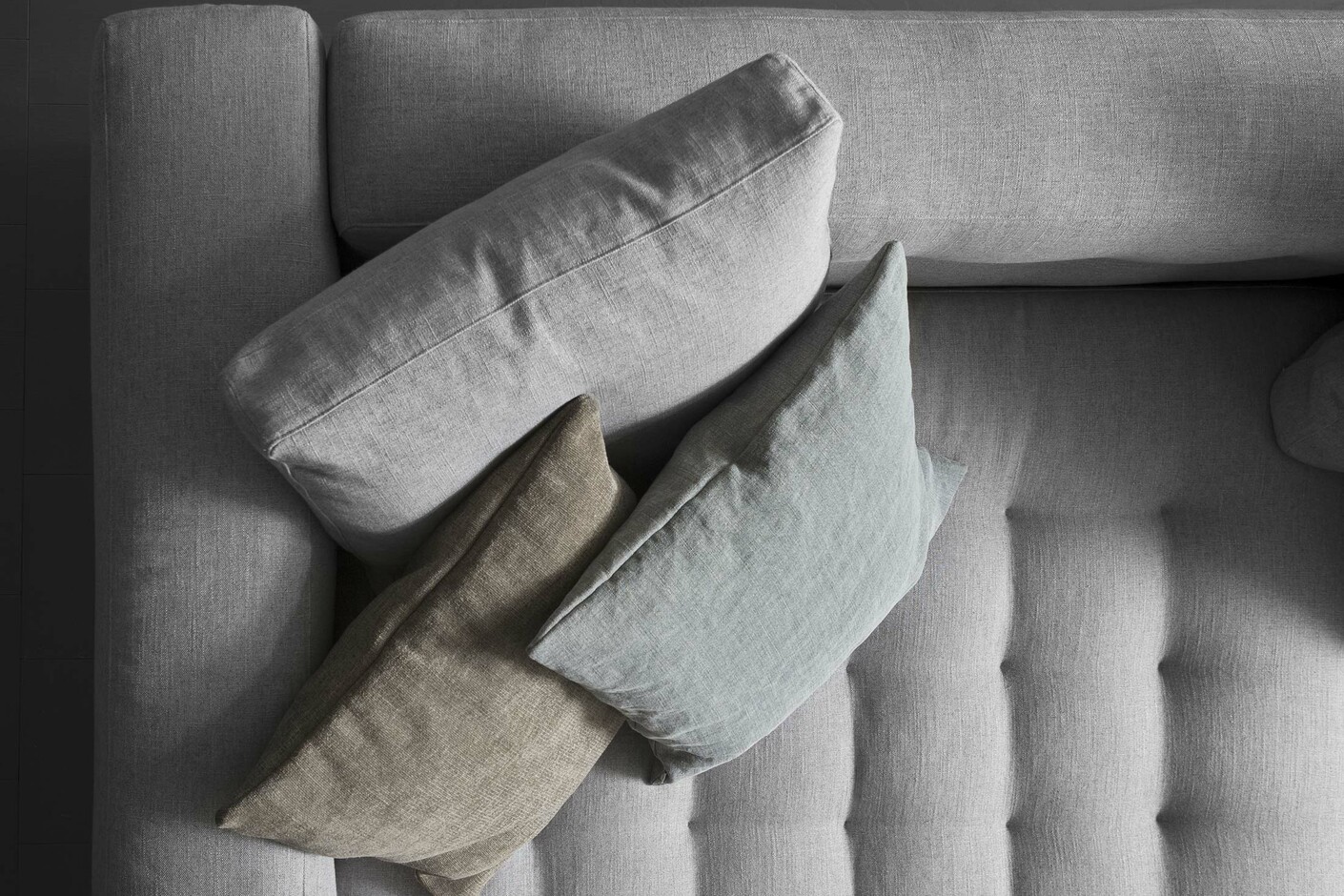 Doze sofa by FLOU | STYLEPARK