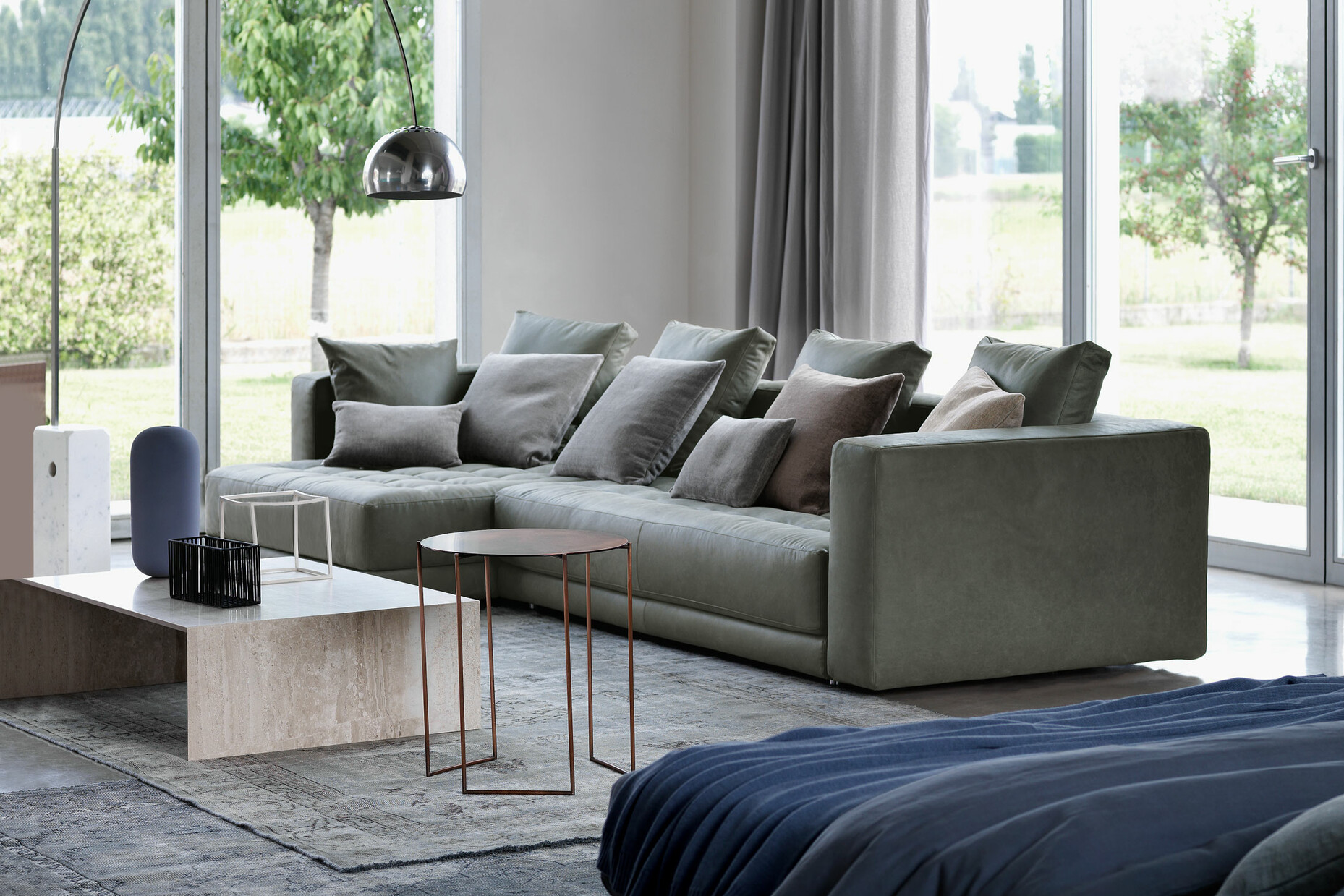 Doze sofa by FLOU | STYLEPARK