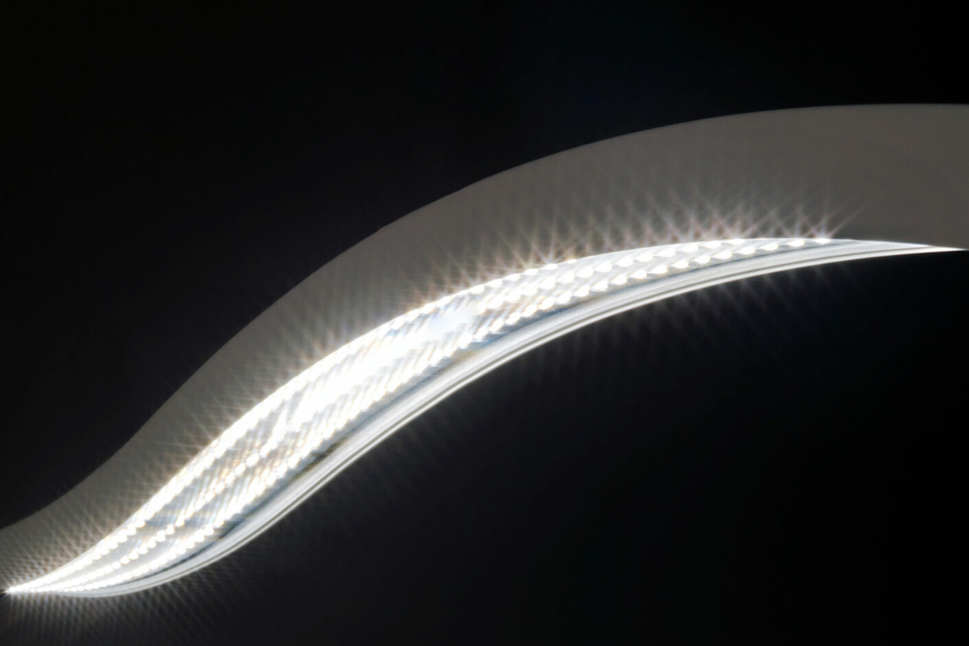 Serpentine by FontanaArte | STYLEPARK