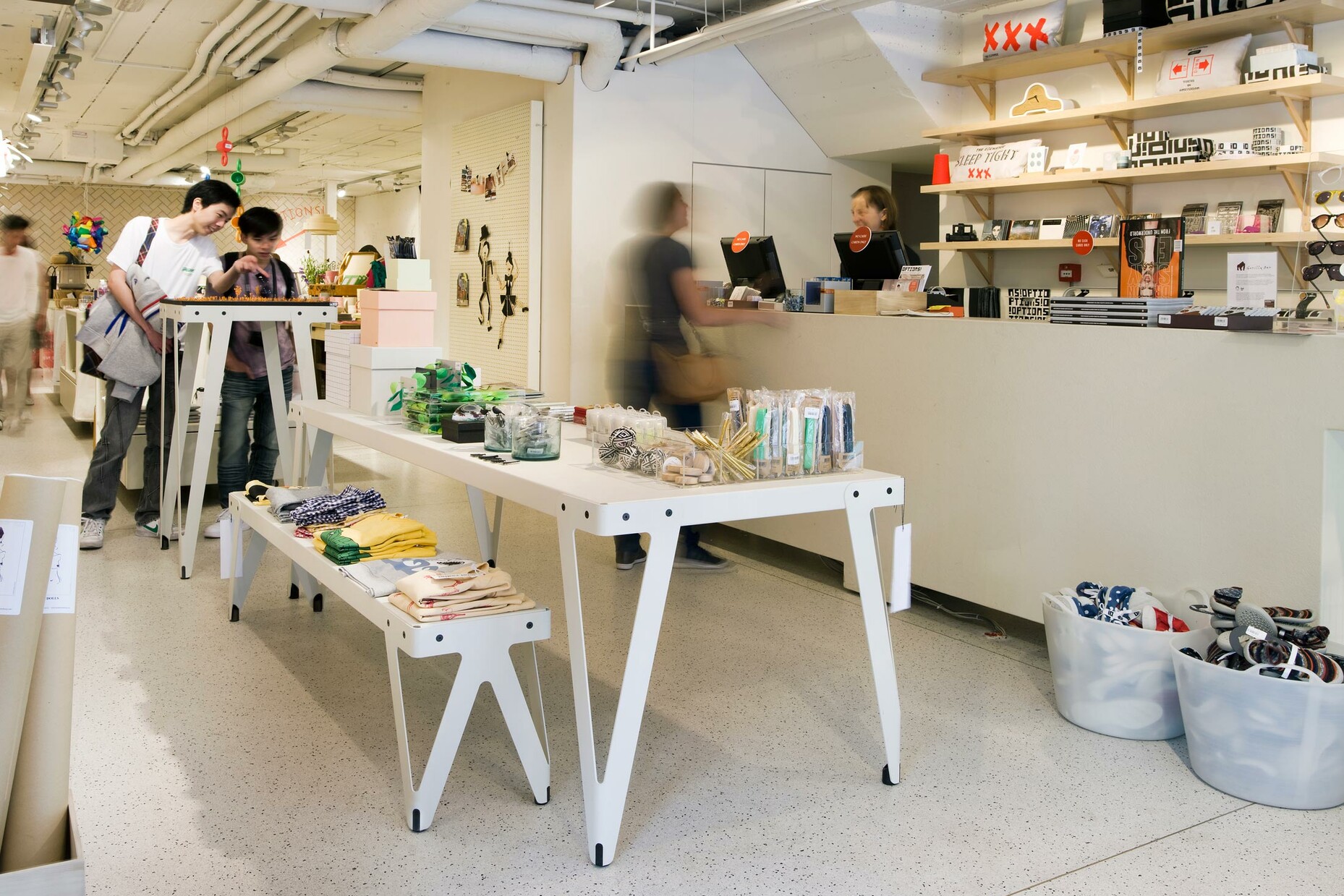 Lloyd bench by Functionals | STYLEPARK