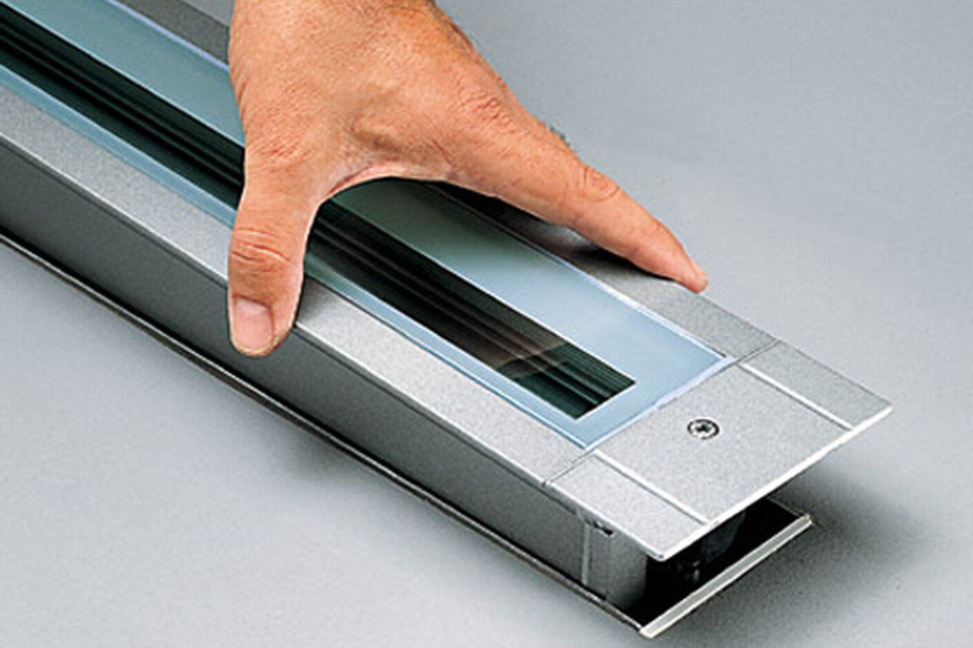 Linealuce by iGuzzini | STYLEPARK