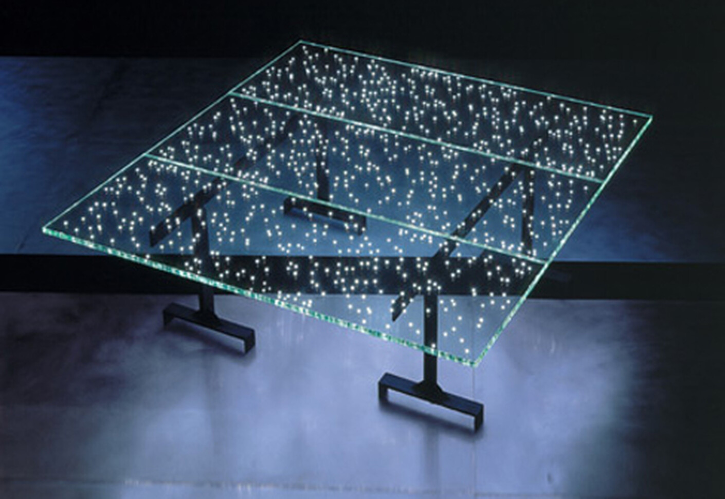 LED Table by Ingo Maurer | STYLEPARK