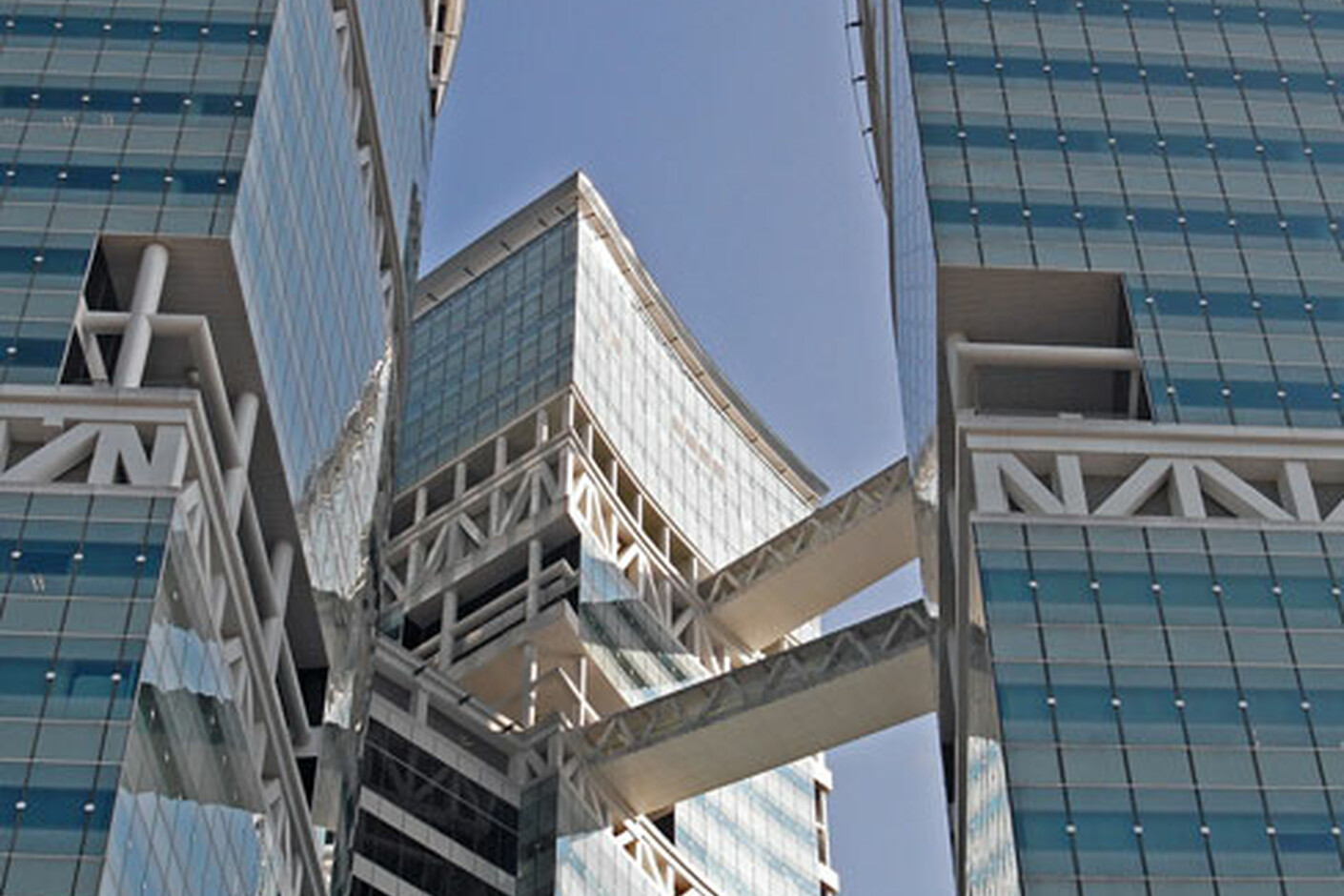 ipasol neutral 73/42 by Interpane | STYLEPARK