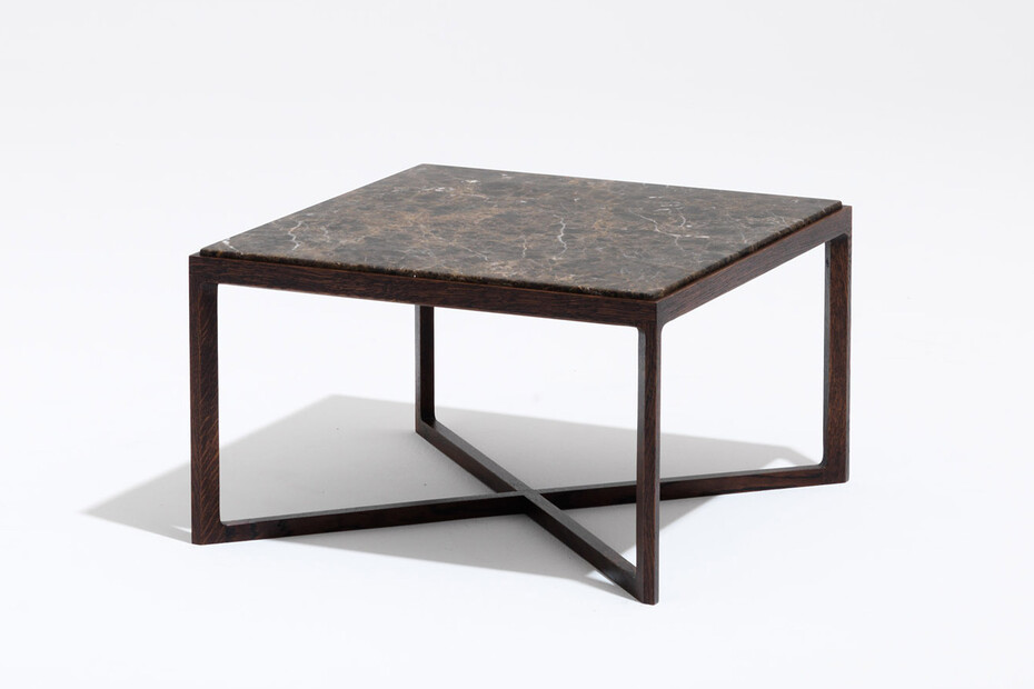 Krusin Coffee table by Knoll | STYLEPARK