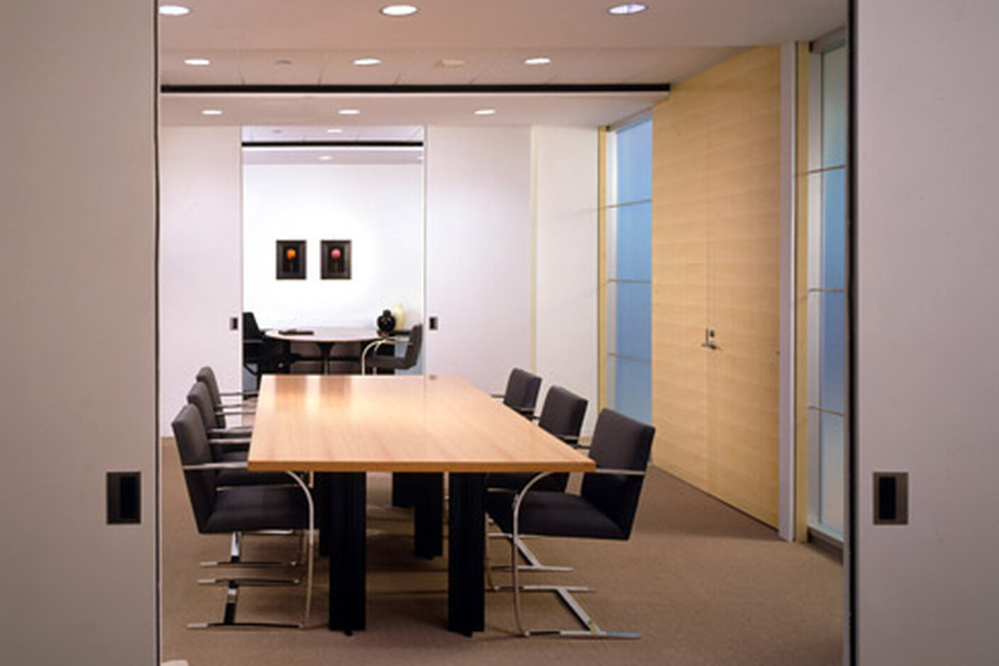 Pascal Conference Table by Knoll | STYLEPARK