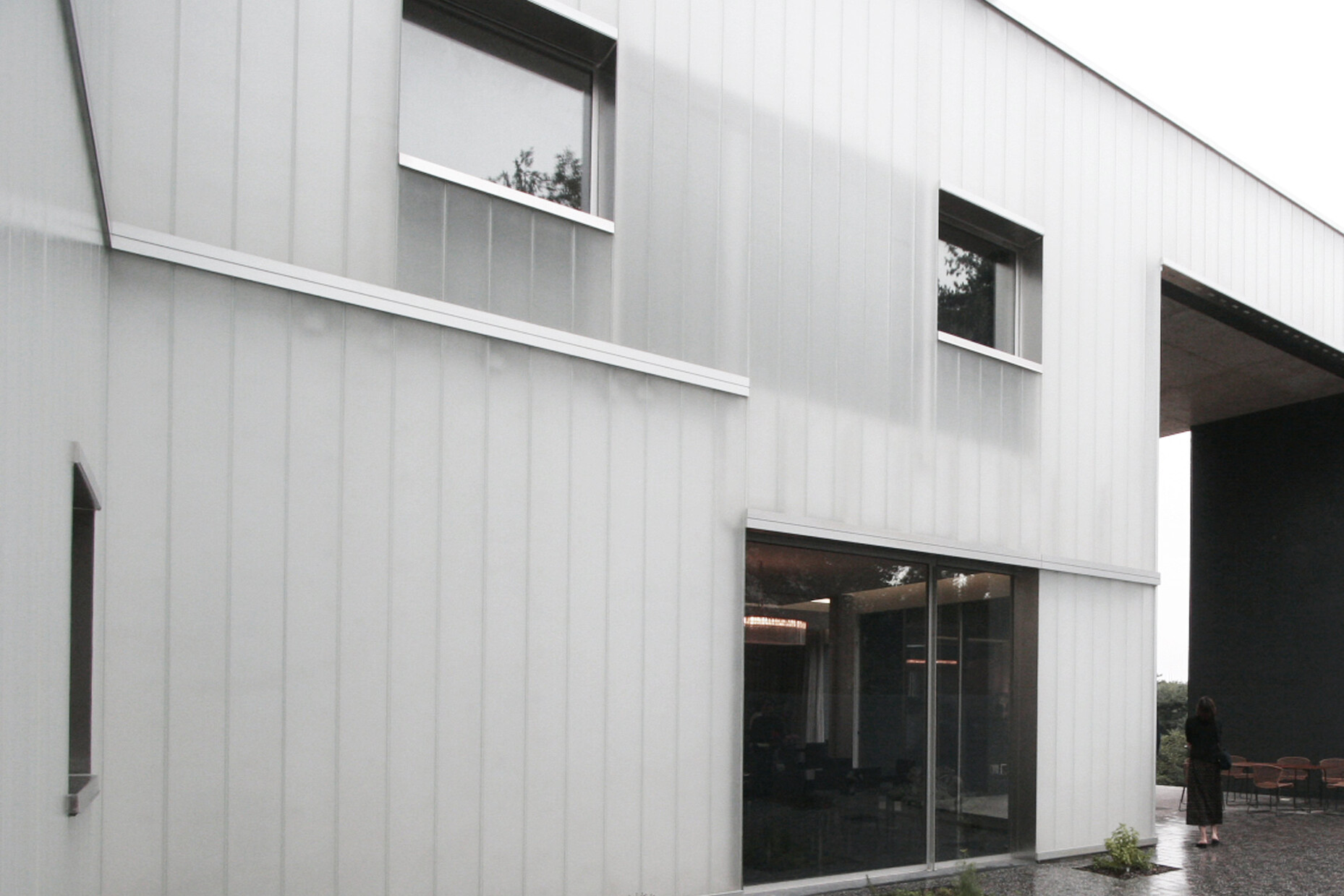 LINIT P26607, solar, matt, tough, low iron by Lamberts | STYLEPARK