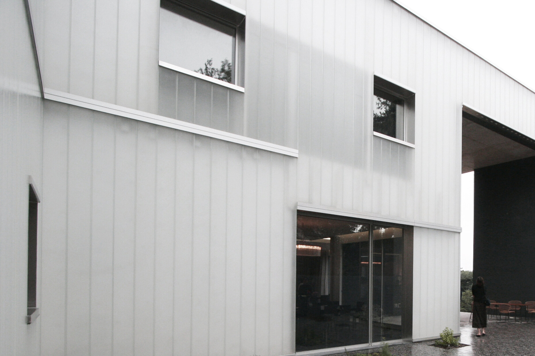 LINIT P26607, solar, matt, tough, low iron by Lamberts | STYLEPARK