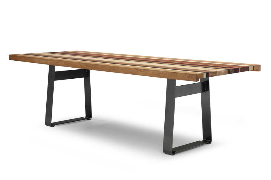 Aras Dining Table von Linteloo | STYLEPARK