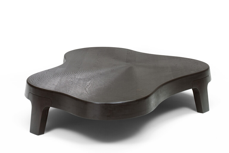 Isola coffee table by Linteloo | STYLEPARK