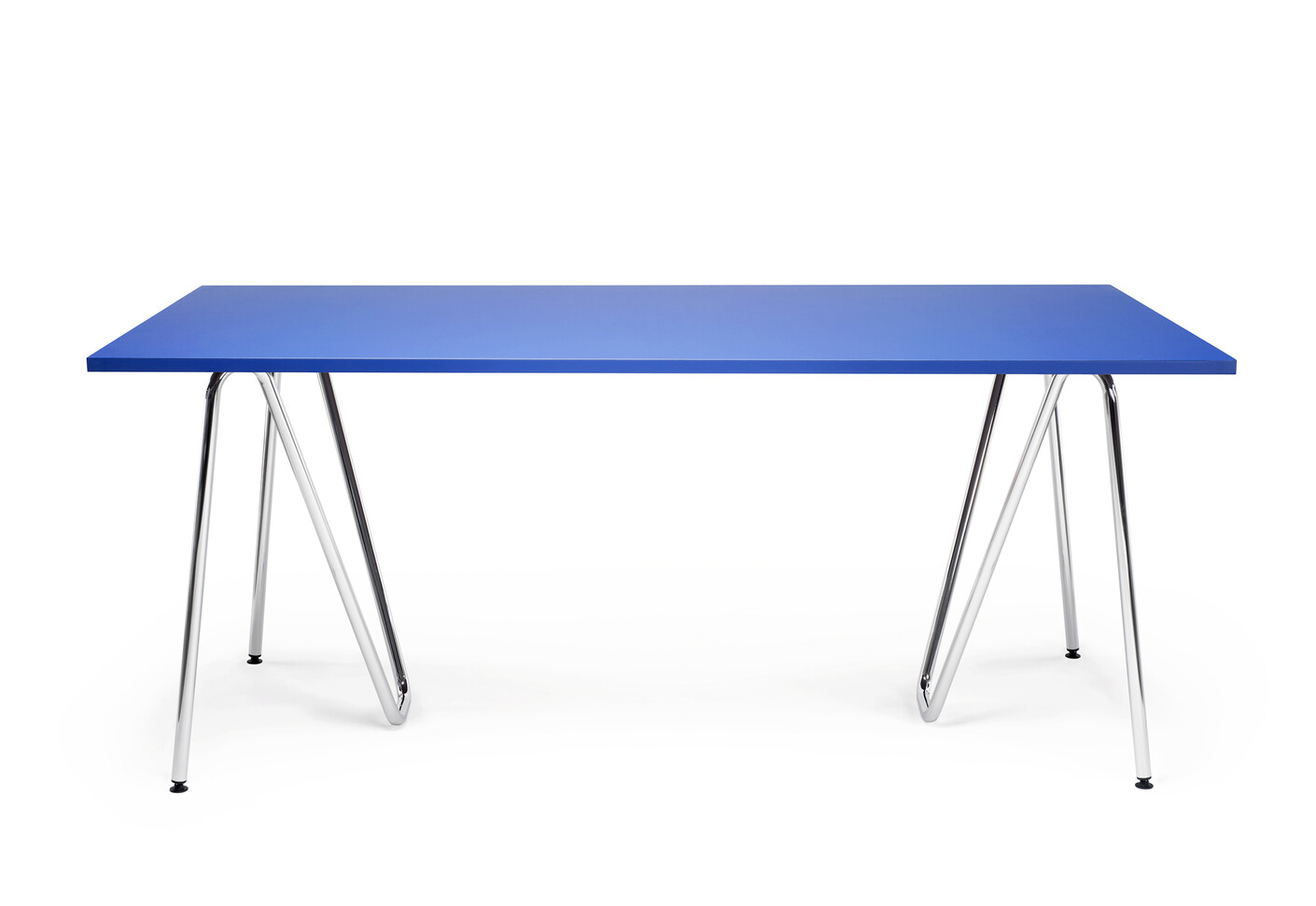 Sinus table by L&Z | STYLEPARK