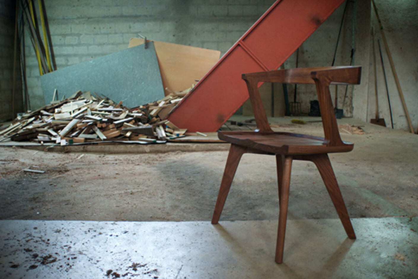 Colombo chair by Matthew Hilton | STYLEPARK