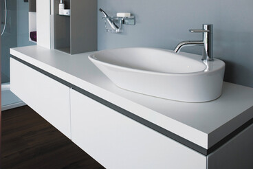 Palomba Organic wash basin by Laufen | STYLEPARK