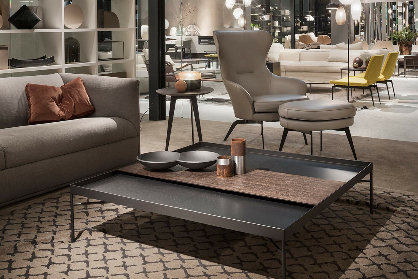 Mansion Low by Lema | STYLEPARK