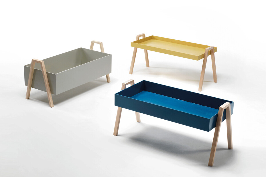 Stack table by Living Divani | STYLEPARK