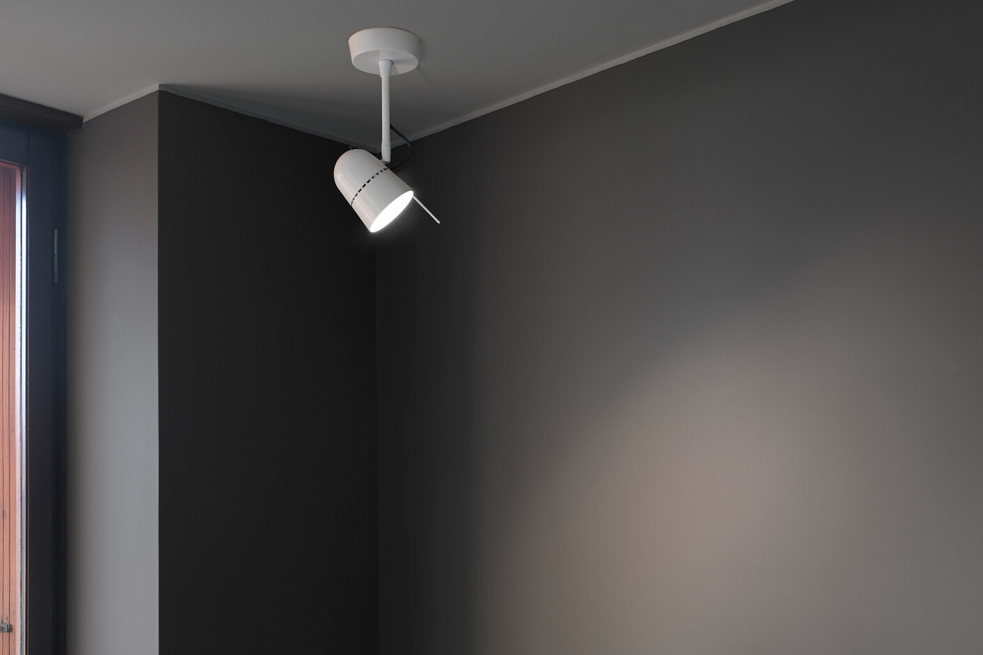 Counterbalance Wall-mounted Version by Luceplan | STYLEPARK