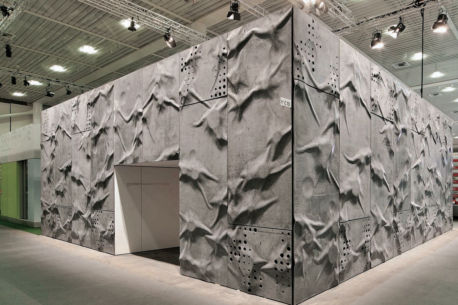 concrete skin covering, special by Rieder | STYLEPARK