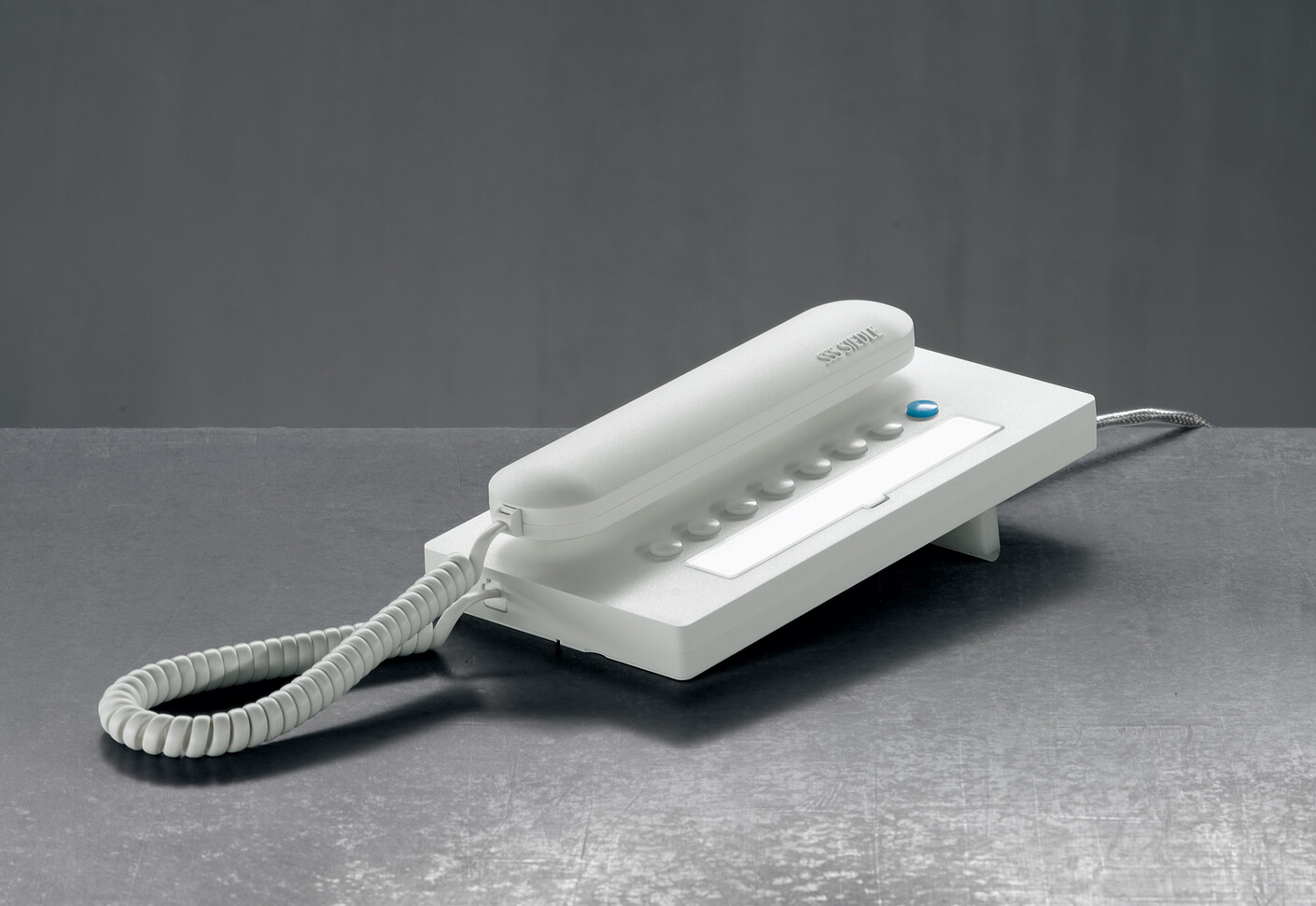 Deluxe in-house telephone by Siedle | STYLEPARK