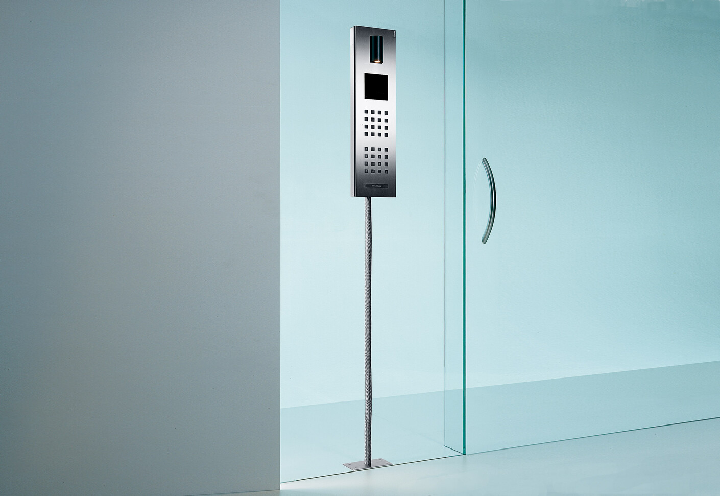 Steel Intercom system glass mounted by Siedle | STYLEPARK