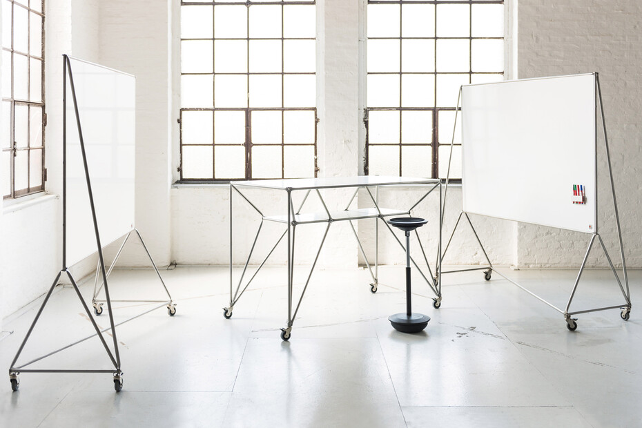 Table DT-Line T4 by System 180 | STYLEPARK