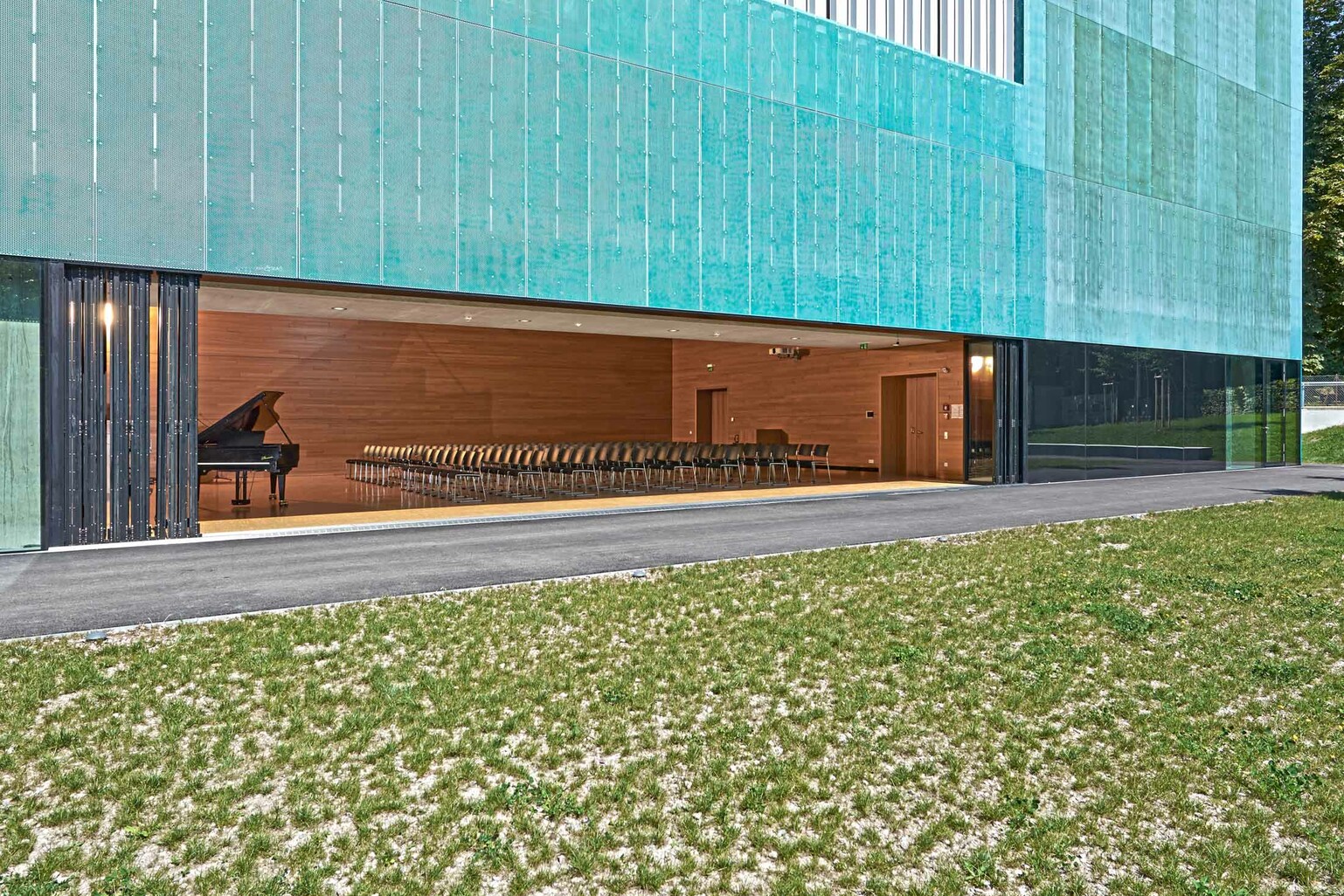 SL 82 by Solarlux | STYLEPARK