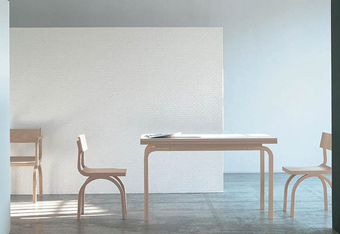 Cramer table by Montina | STYLEPARK