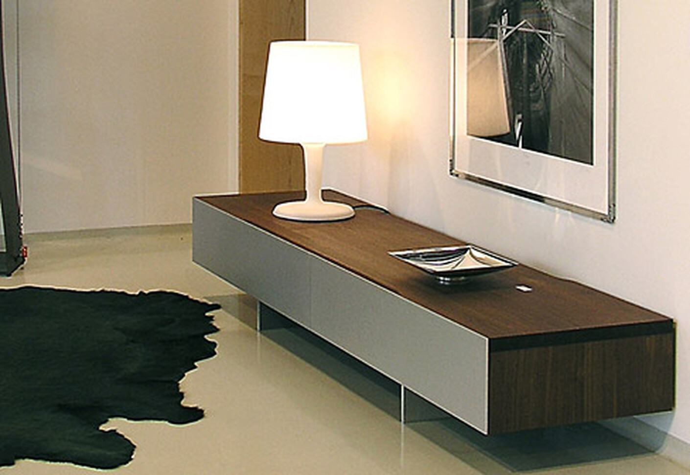 TIX TV board by Zoom by Mobimex | STYLEPARK