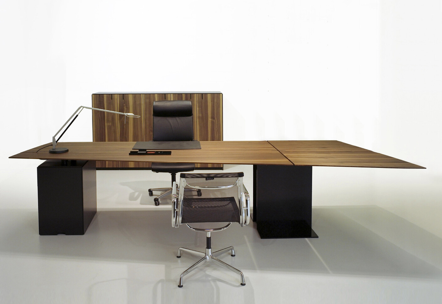 Zoom Office table by Zoom by Mobimex | STYLEPARK