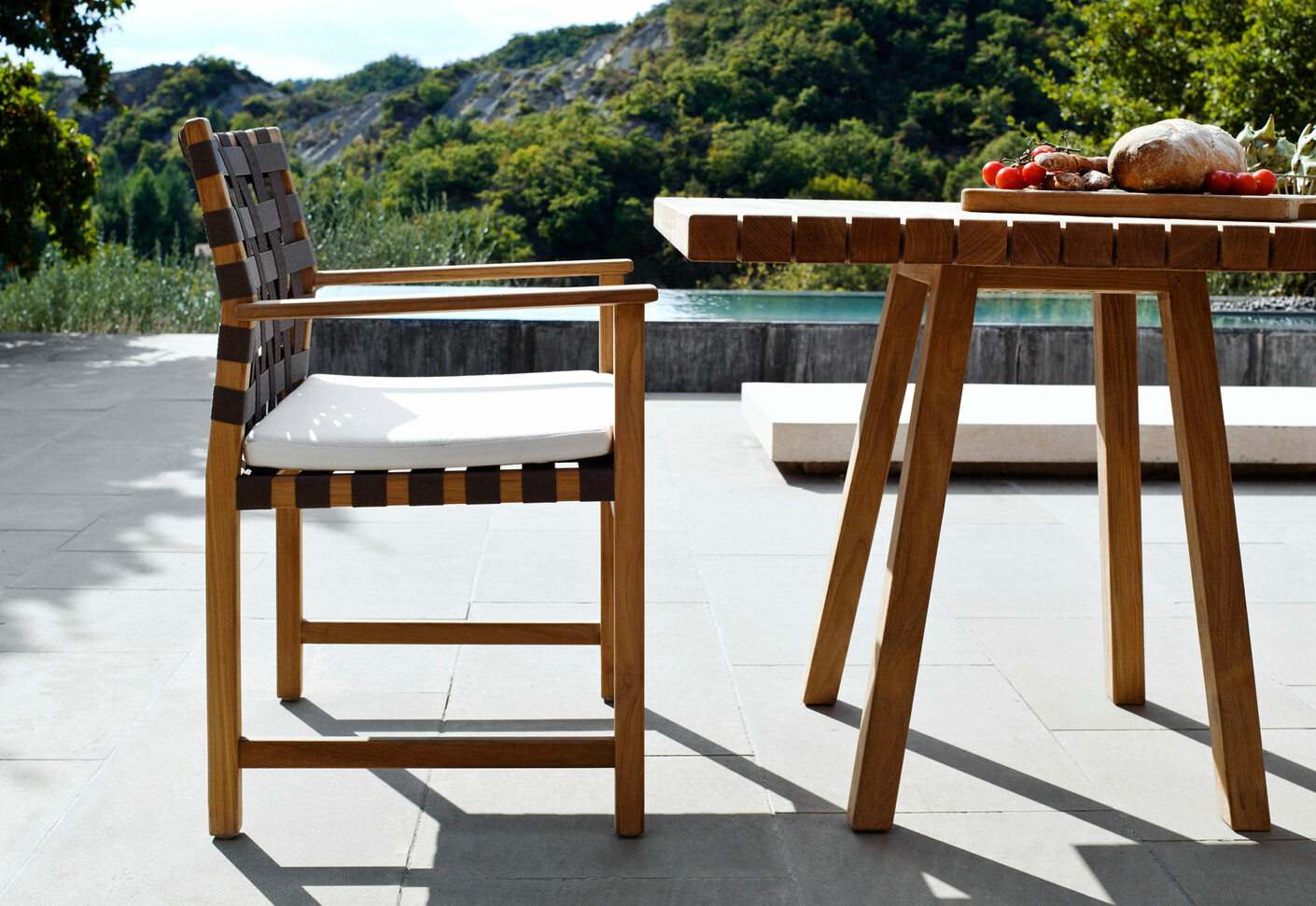 Vis à Vis Chair by Tribù | STYLEPARK