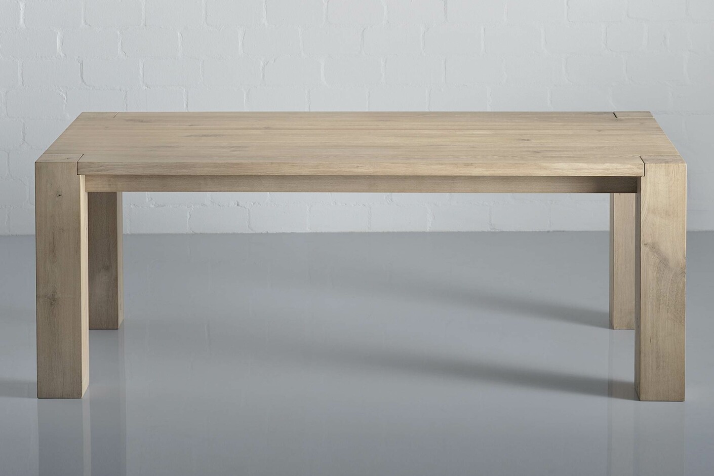 Taurus table by vitamin design | STYLEPARK