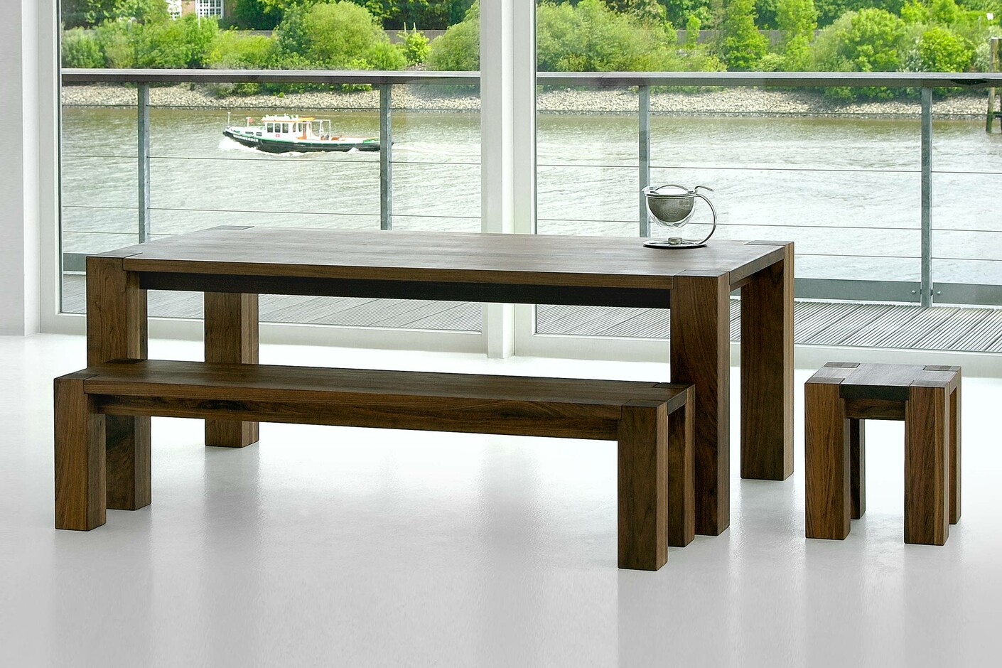 Taurus table by vitamin design | STYLEPARK