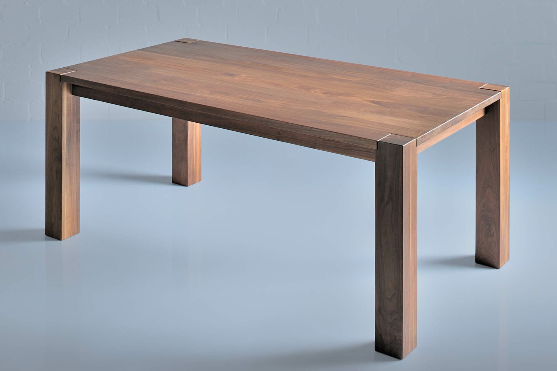 Taurus table by vitamin design | STYLEPARK