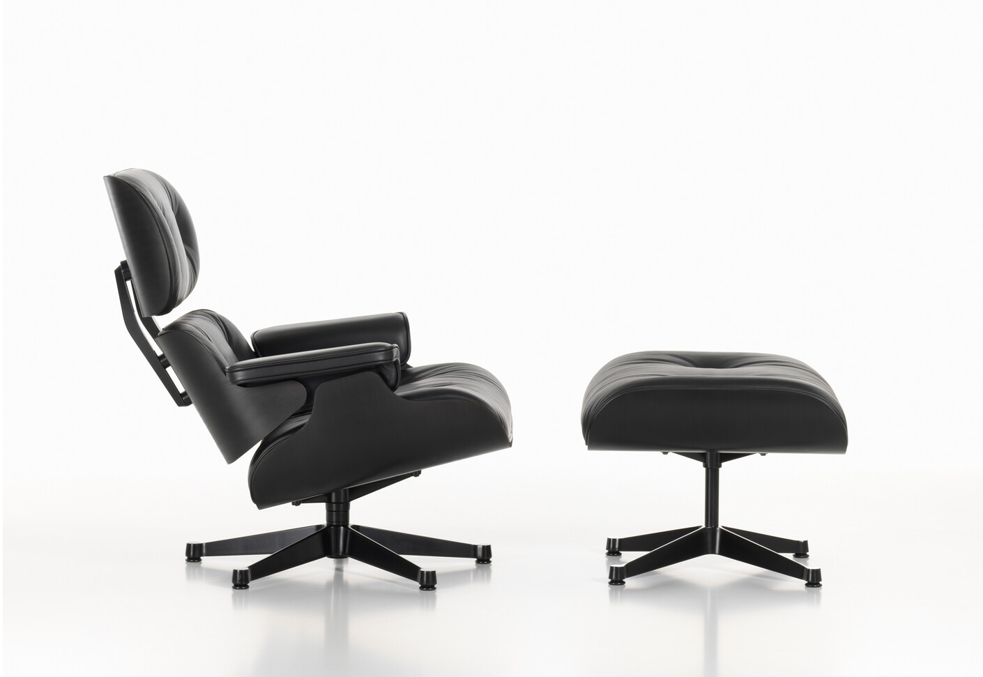 Lounge Chair by Vitra | STYLEPARK