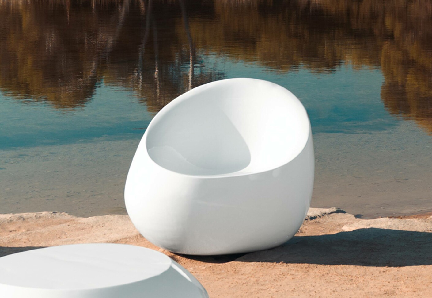 Stones armchair by VONDOM | STYLEPARK