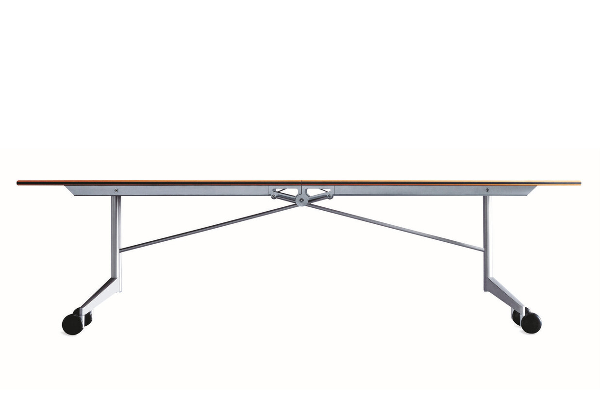 Confair 440/1 folding table by Wilkhahn | STYLEPARK